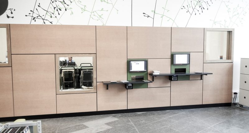 AMH Lyngsoe Library Mate™ 1200 Self-return Kiosk - EnvisionWare